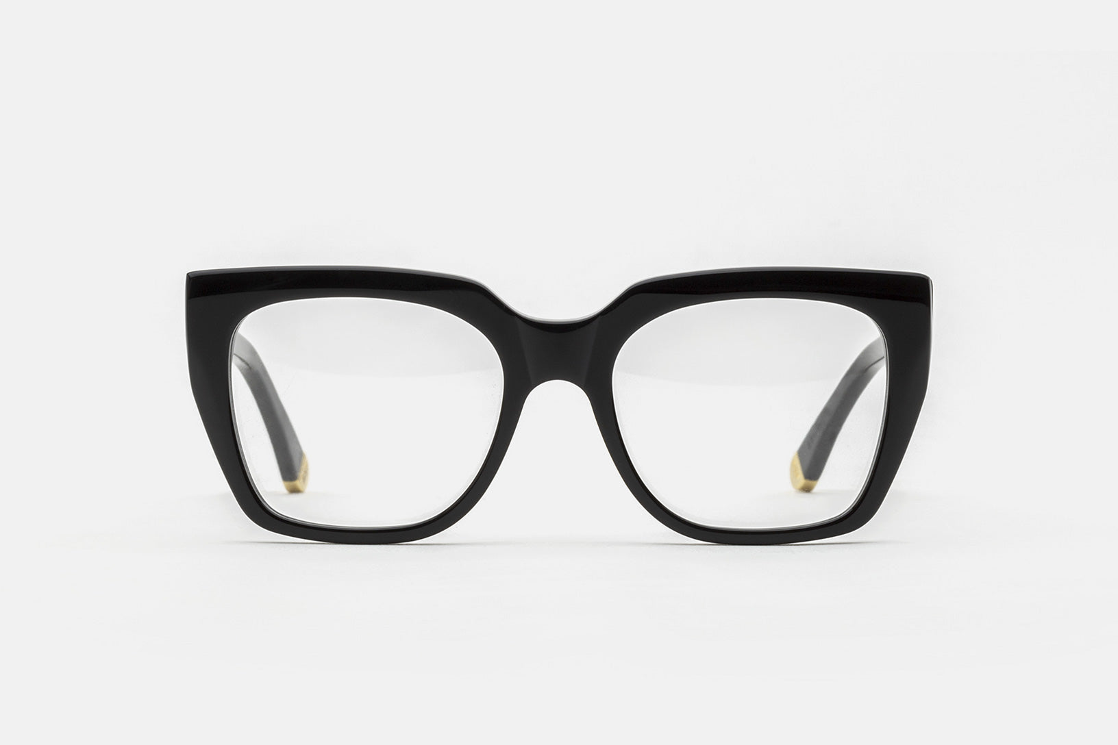 Numero 76 – Retrosuperfuture USA